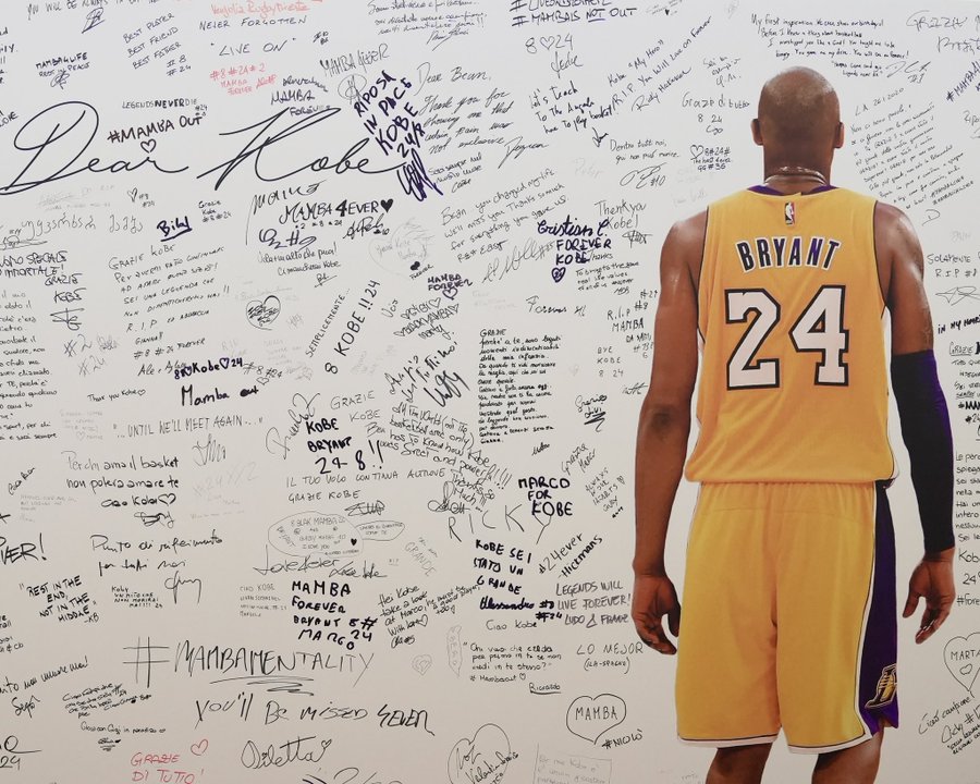 Tre anni dalla scomparsa di Kobe Bryant, così lo ricordano le squadre ...