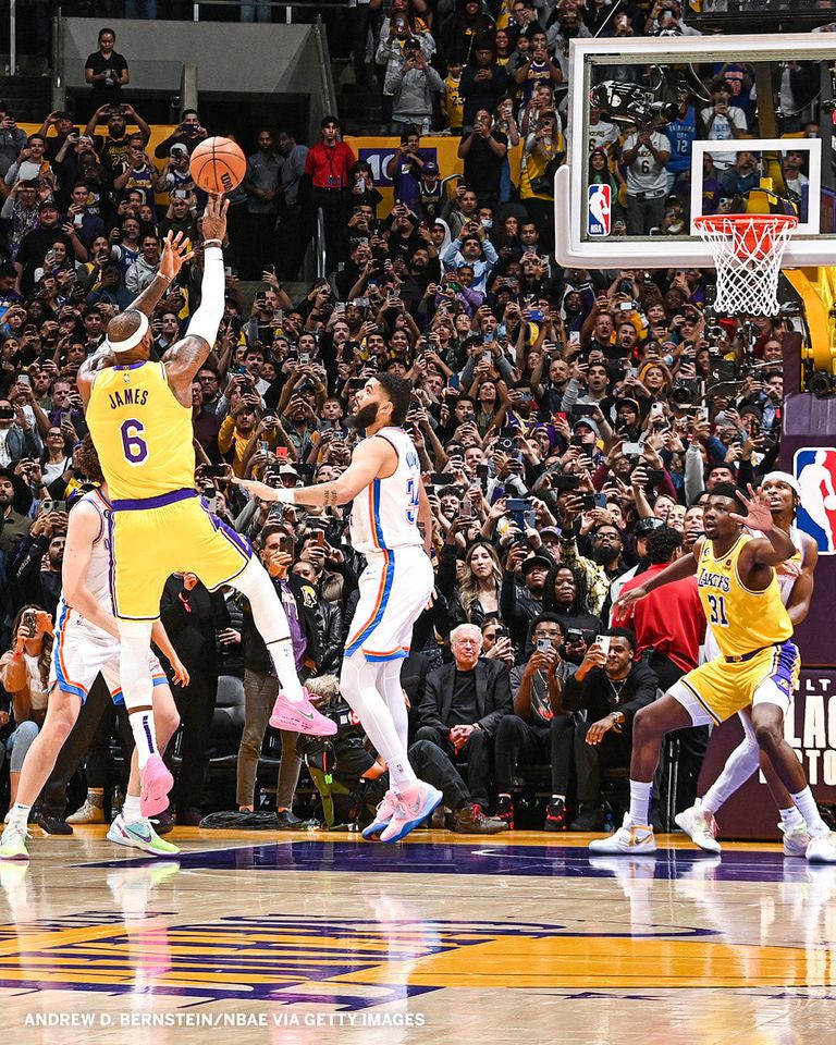 BM NBA TIME/ Il video del canestro del sorpasso di Lebron James su ...