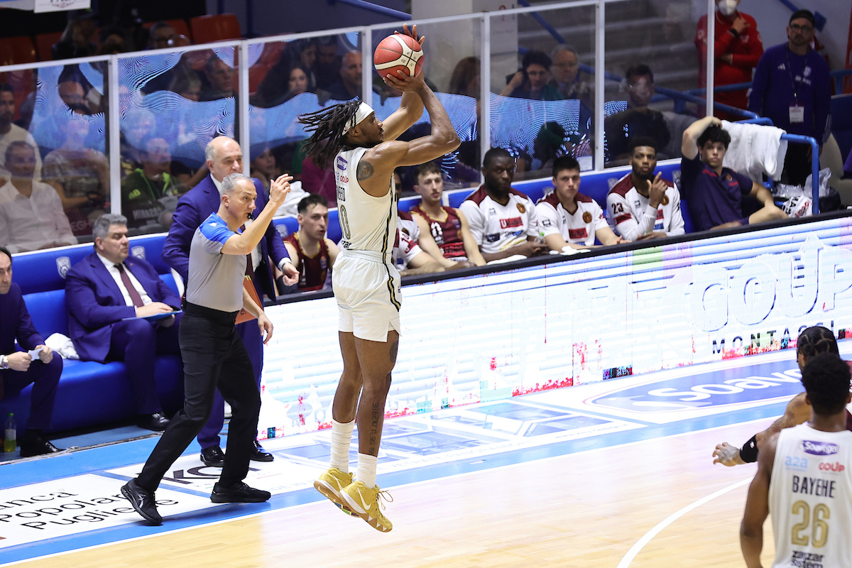 Cantù, ad un passo la firma di Xavier Sneed - Basket Magazine